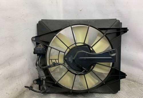 Диффузор вентилятора правый Honda Cr-V 3 RE K24