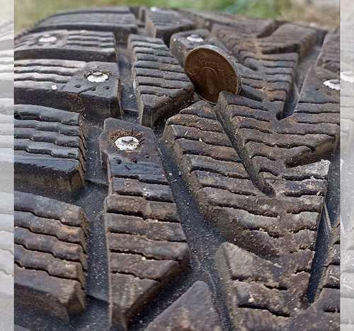 Dunlop Direzza B02 235/45 R17 97G