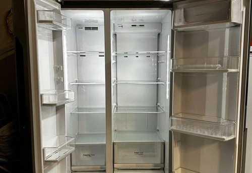 Холодильник двухкамерный большой
