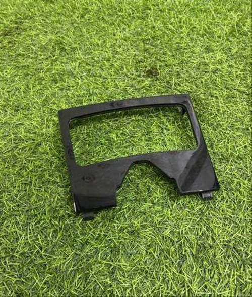 Рамка кнопок Mercedes E W212 3.5 2009
