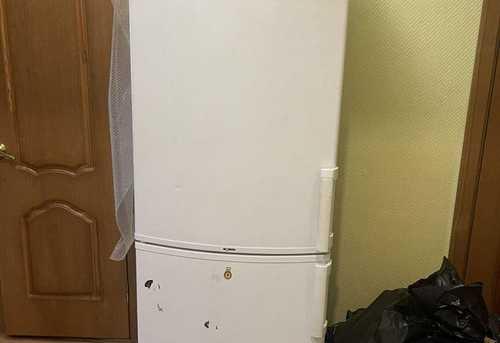 Холодильник whirlpool
