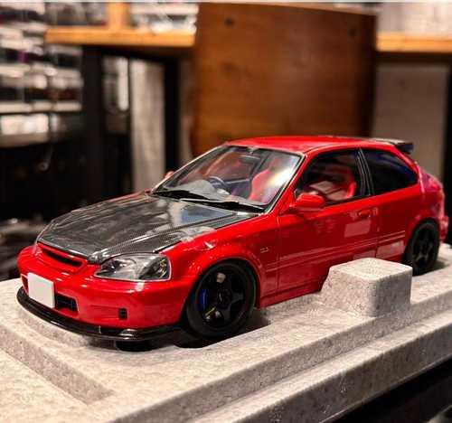 M85005 Motorhelix Honda Civic 1:18 EK9