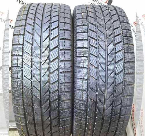 Toyo Observe Garit KX 215/55 R16 91V