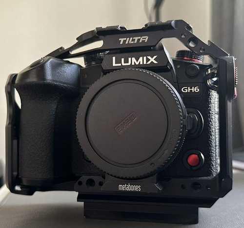 Panasonic lumix GH6