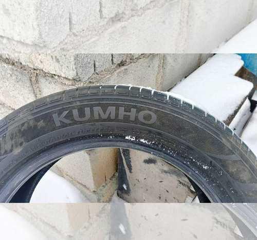 Kumho Solus HS63 225/55 R18