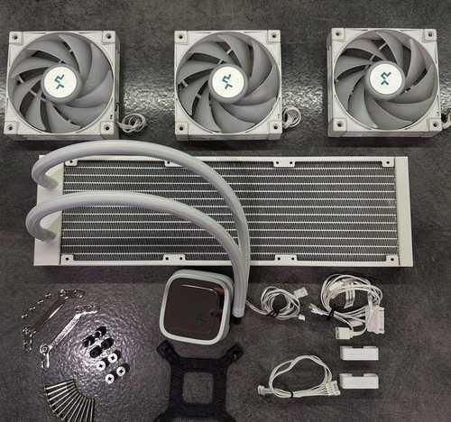 Deepcool LS720 white