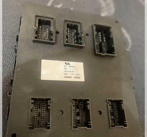 Блок управлкния Lixiang L9 новый X01-3600011