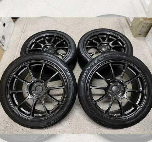 Rays Volk Racing ZE40 18'' 8.5J  44 5*112 Forged