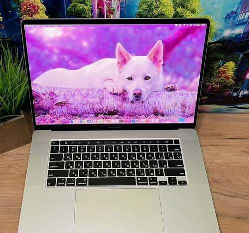 Macbook pro 16 2020 i9 1 tb мощный