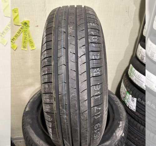 Centara Vanti Touring S1 215/65 R16 98V