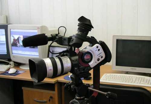 Проф. видеокамера Canon XL1 не использовалась нова