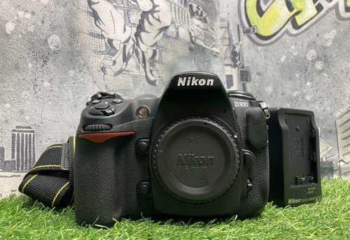 Nikon D300 684.000 кадров