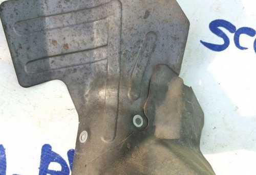 Пыльник Mitsubishi Outlender CW5W 4B12 2010