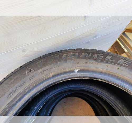 Triangle TR259 225/55 R19