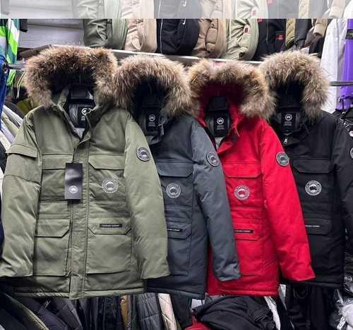 Зимняя куртка canada goose