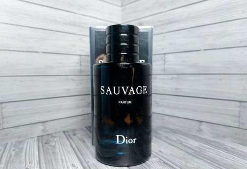 Мужские духи DiorSauvage LUX