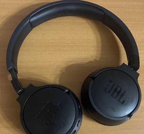 Беспроводные наушники jbl tune 670nc