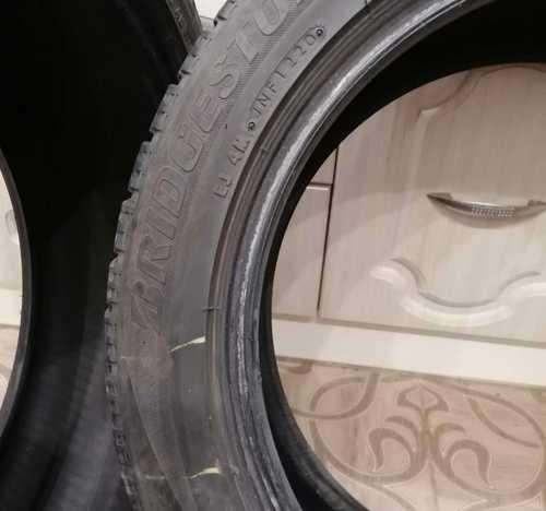 Bridgestone Blizzak VRX 215/50 R17