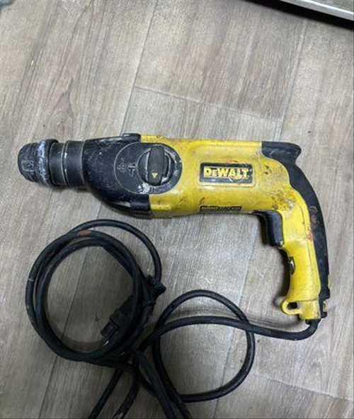 Перфоратор dewalt d25103