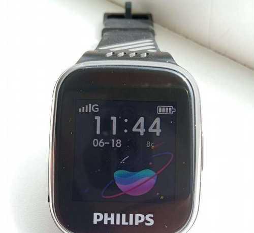 Детские часы телефон с GPS Philips W200