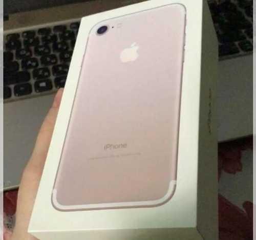 iPhone 7, 32 ГБ