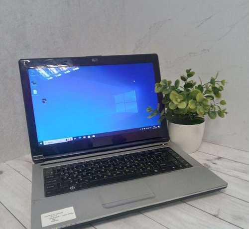 Ноутбук для работы и дома Icl si142