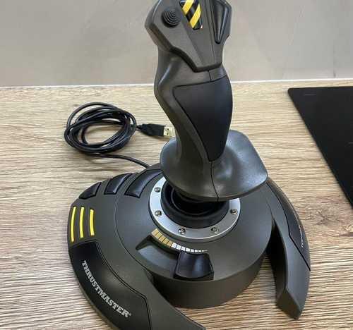 Джойстик Thrustmaster Top Gun Fox 2 Pro