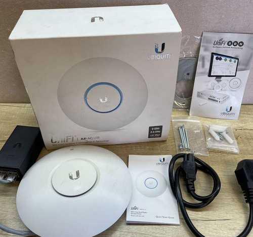 Точка доступа Ubiquiti UniFi AP AC Lite