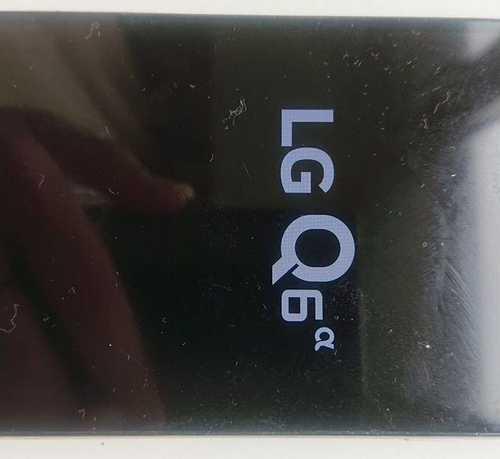 Смартфон LG Q6a