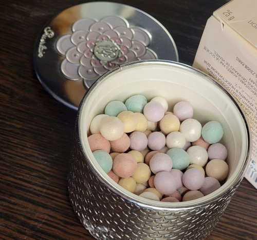 Guerlain meteorites пудра 2 clair light