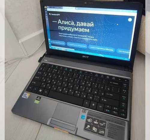 Acer Aspire 3810T, 3 озу, SSD, в хорошем состоянии