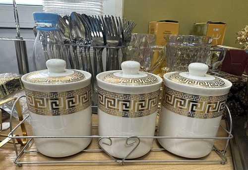 Набор керамических банок для хранения сыпучих