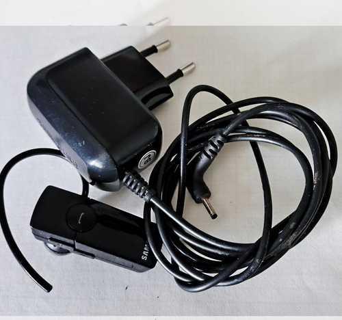 Гарнитура Samsung WEP450 Bluetooth   зарядное