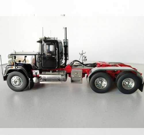 1/50 HHR Mack Superliner Black 1из100шт не Drake