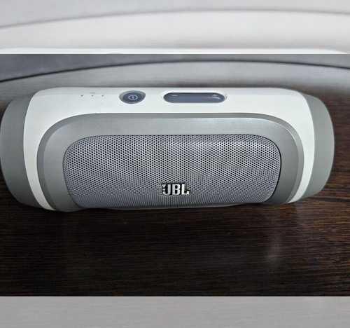 Портативная колонка jbl charge 1