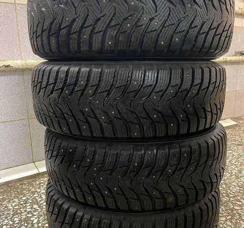 Marshal Wintercraft Ice WI31  205/70 R15 96T