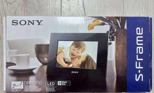 Новая цифровая фоторамка Sony DPF-D710