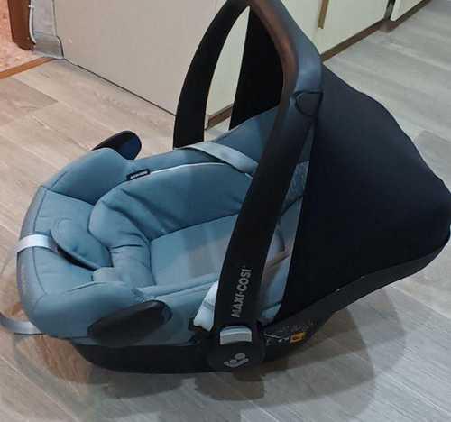 Автокресло Maxi-Cosi от 0 до 12 мес