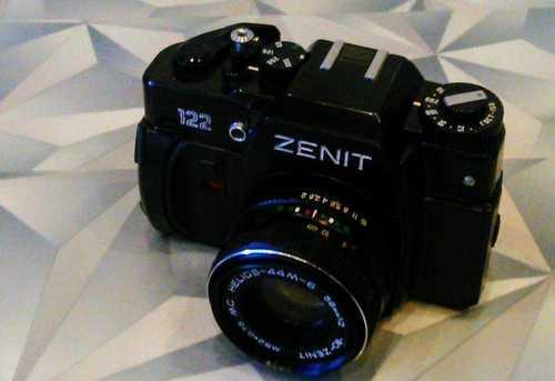 Пленочный фотоапарат Зенит 122