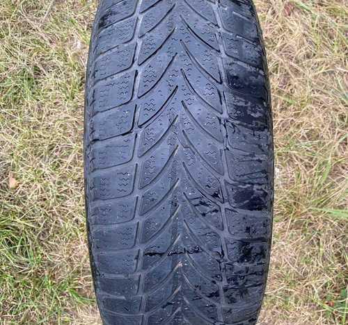 Goodyear UltraGrip Ice 2 215/65 R16 98T