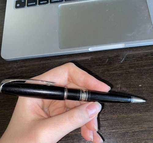 Шариковая ручка Montblanc Meisterstuck