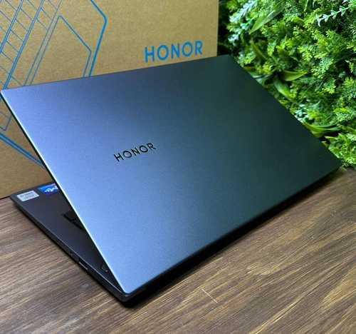 Премиальные ноутбуки honor MagicBook — стиль, тонк