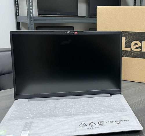 Ноутбук Lenovo новый i7/512/mx450