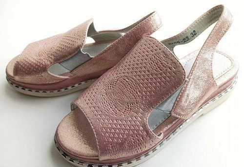 Новые сандалии босоножки для девочки