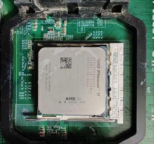 Комплект AMD Phenom 2 X6 1075T озу 8Гб GT650 2Гб