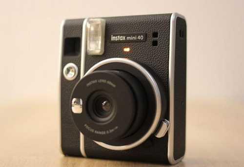 Фотоаппарат Instax Mini 40