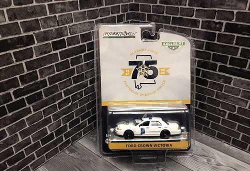 Greenlight 1/64 Ford Crown Victoria Police