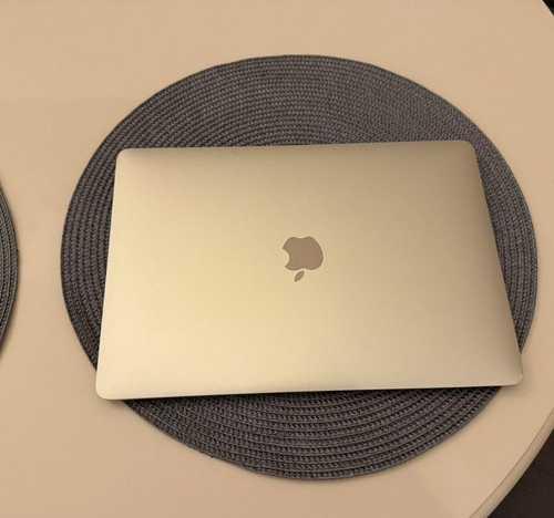 Apple macbook air 13 2020 m1 8 256gb