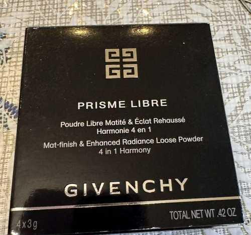 Givenchy prisme libre пудра