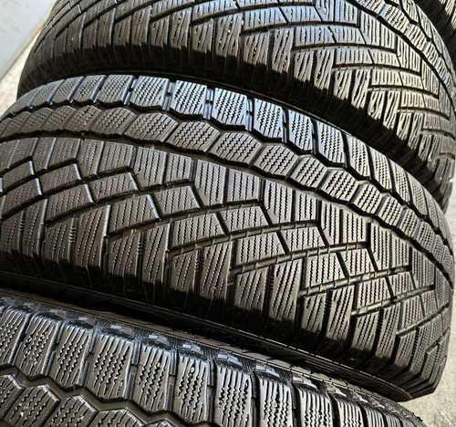 Gislaved Soft Frost 200 225/60 R17